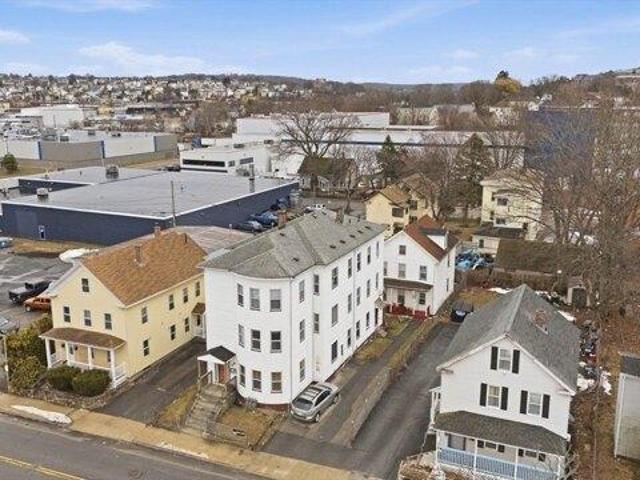 house with 13 bedroom, Worcester MA DLS102922396