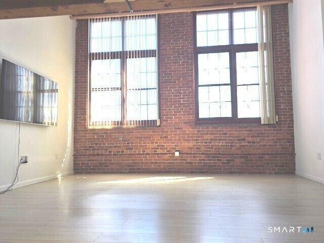 house with 1 bedroom, Torrington CT ES104407067