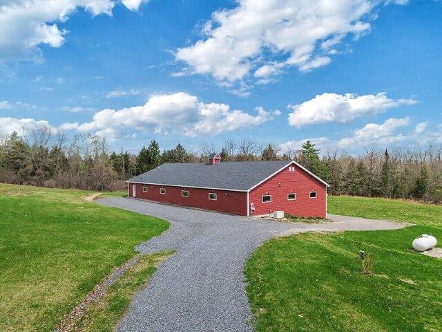 house with 1 bedroom, Vassalboro ME DS103159216