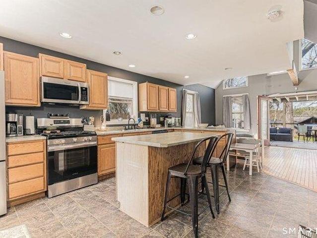 house with 1 bedroom, Voluntown CT ES104760318