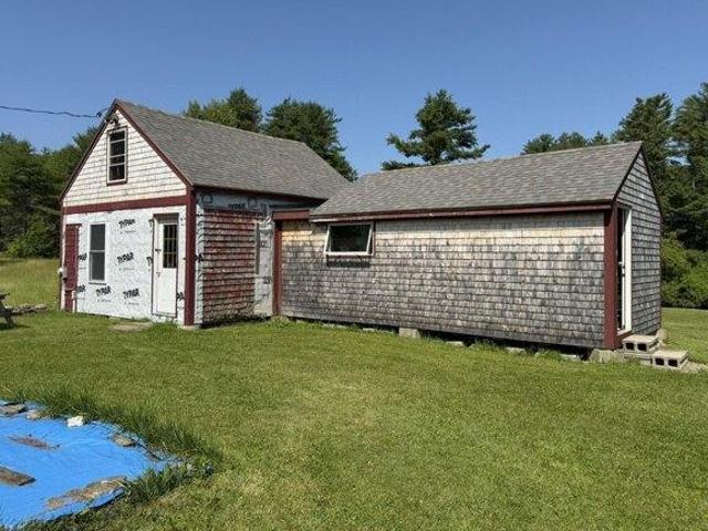 house with 1 bedroom, Waldoboro ME ES103931872