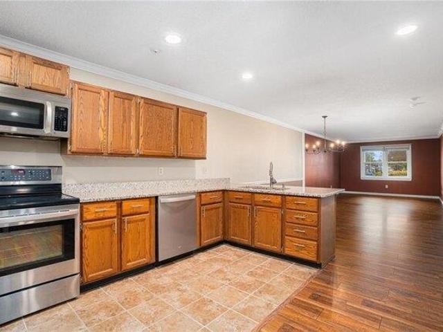 house with 1 bedroom, Warwick RI ES103019765