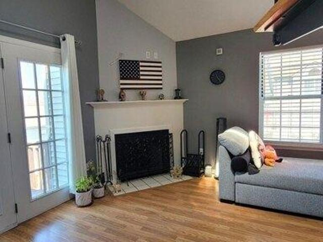 house with 1 bedroom, Waterbury CT ES104445771