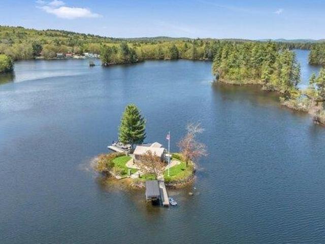 house with 1 bedroom, Waterboro ME ES103033634
