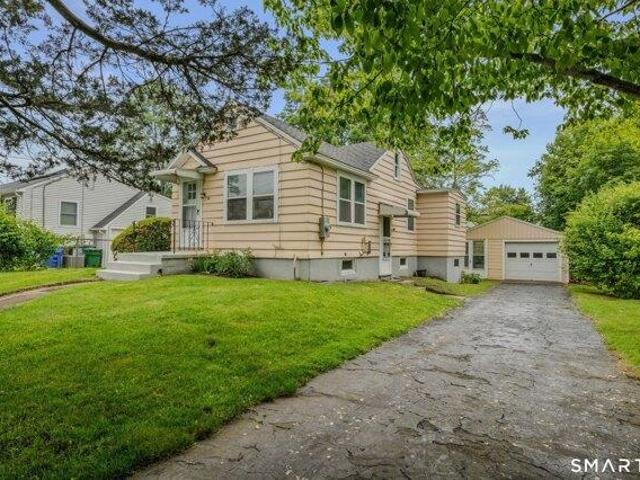 house with 1 bedroom, Waterford CT DS103100331