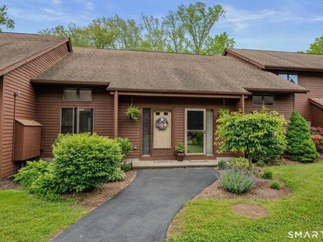 house with 1 bedroom, Waterford CT DS103188469