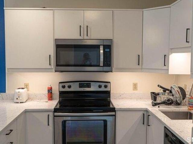 house with 1 bedroom, Waterford CT DS104265864