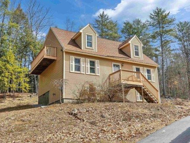 house with 1 bedroom, Weare NH ES103160362