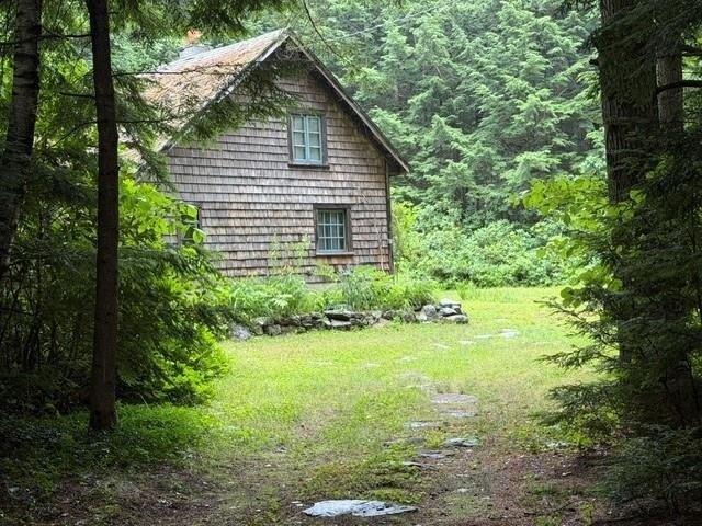 house with 1 bedroom, Weare NH ES105116385