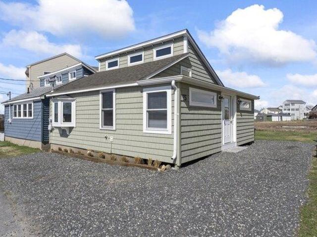 house with 1 bedroom, Wells ME DLS102212300