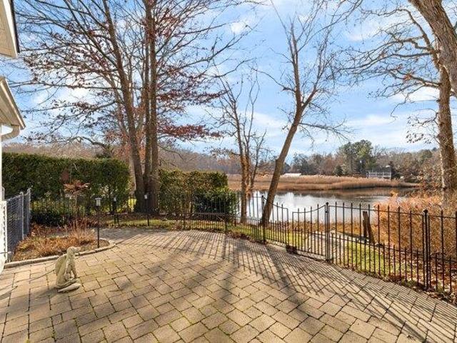 house with 1 bedroom, Westbrook CT DLS102728222