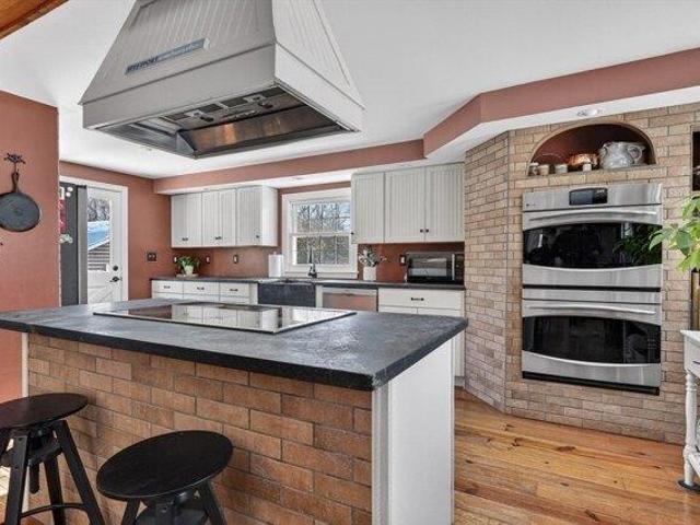 house with 1 bedroom, Westport MA ES103441420