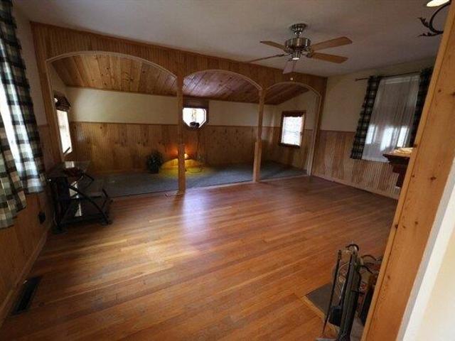 house with 1 bedroom, Weymouth MA ES105116696