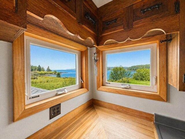 house with 1 bedroom, Winter Harbor ME ES102828265