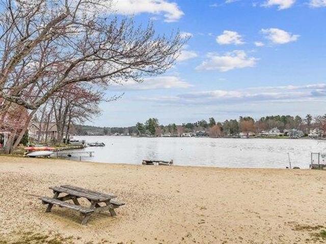 house with 1 bedroom, Windham NH ES105094878