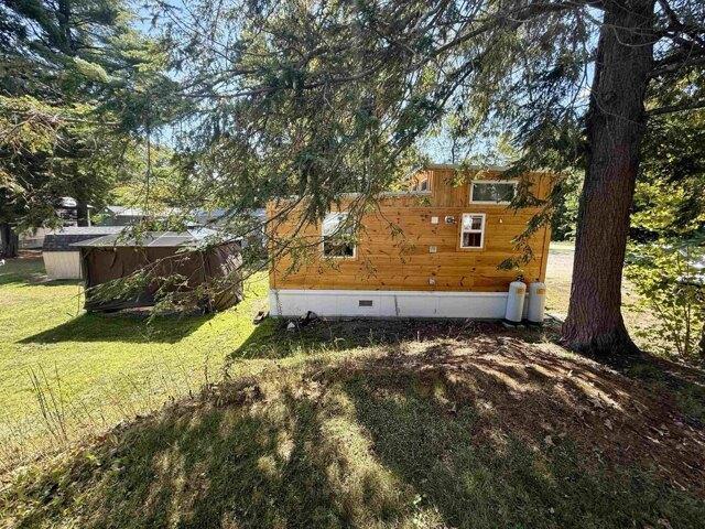 house with 1 bedroom, Windsor VT DLS102826165