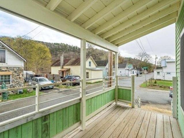 house with 1 bedroom, Windsor VT DS102025756