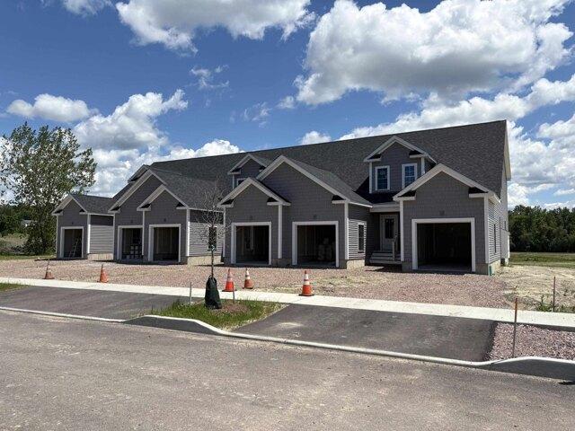 house with 1 bedroom, Williston VT ES103966372
