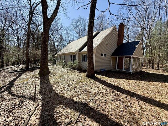 house with 1 bedroom, Woodbury CT DLS101706750
