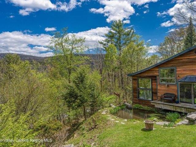 house with 1 bedroom, Woodstock NY ES103602440