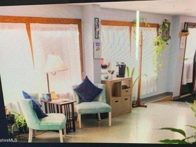 house with 1 bedroom, Adams MA DLS102411163