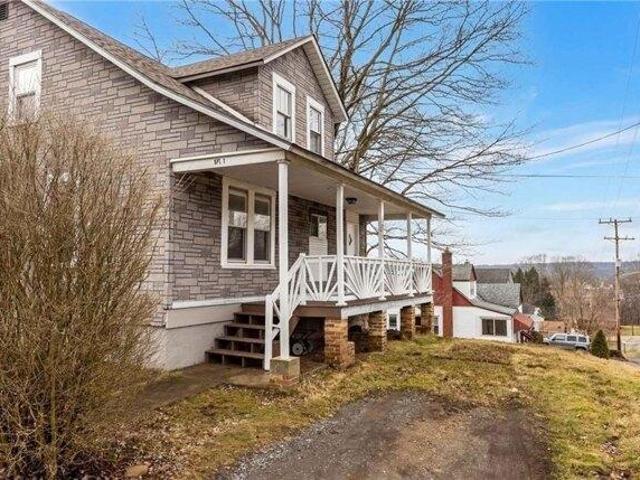 house with 1 bedroom, Aliquippa PA ES103627390