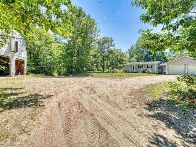 house with 1 bedroom, Andover NH ES105096437