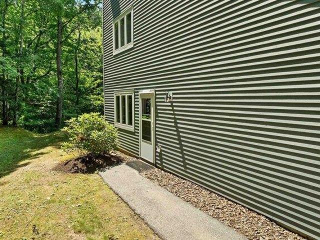 house with 1 bedroom, Ashland NH ES105092814