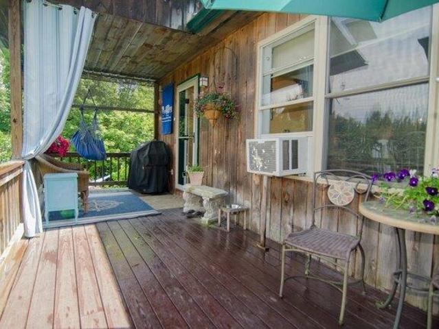 house with 1 bedroom, Barton VT DS102212998