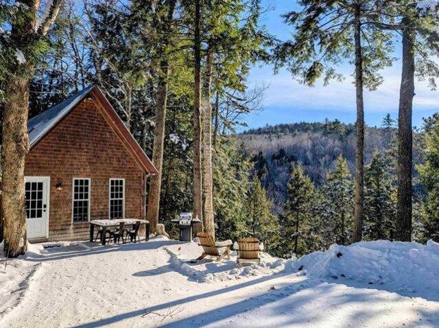 house with 1 bedroom, Bath NH DLS102669252