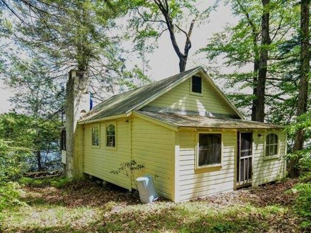 house with 1 bedroom, Becket MA DLS101896306