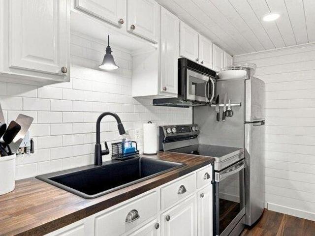 house with 1 bedroom, Belmont NH ES105157282