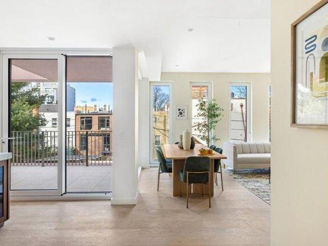 house with 1 bedroom, Brooklyn NY DLS102283293