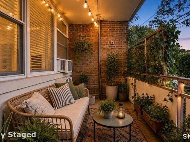 house with 1 bedroom, Bridgeport CT DS104263865