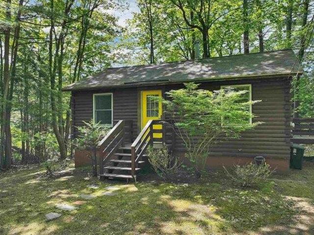 house with 1 bedroom, Canterbury NH DS103436972