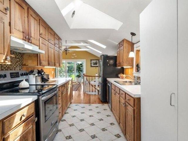 house with 1 bedroom, Carver MA DS102313985