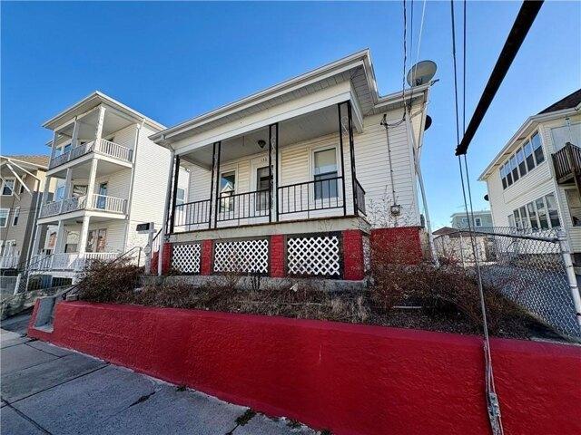 house with 1 bedroom, Central Falls RI DS102312458