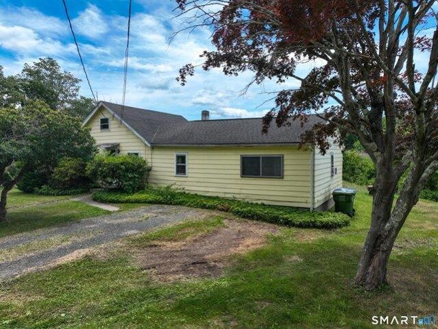 house with 1 bedroom, Chester CT ES104513526