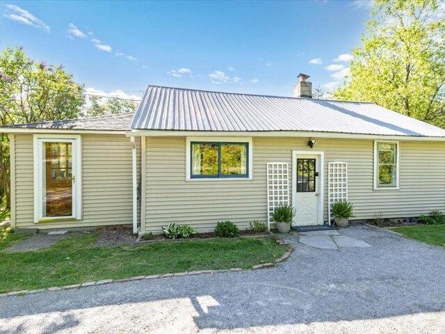 house with 1 bedroom, Colchester VT DS104151477
