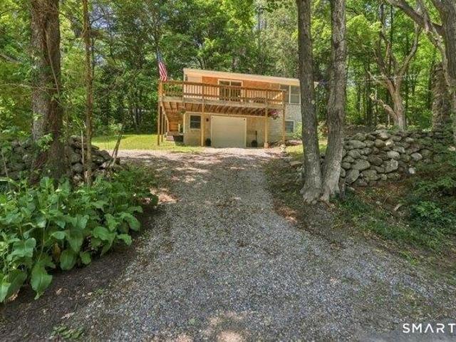 house with 1 bedroom, Colebrook CT DS104234996