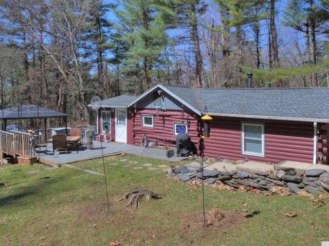 house with 1 bedroom, Copake NY ES104906712