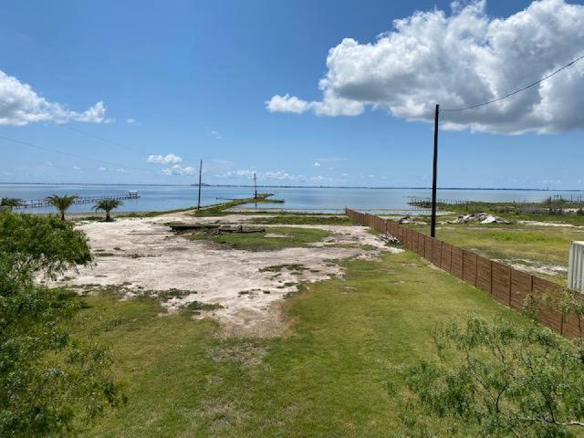 house with 1 bedroom, Corpus Christi TX DLS78115825