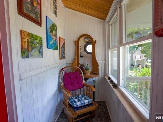 house with 1 bedroom, Clifton NJ ES104905610