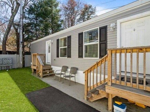 house with 1 bedroom, Cumberland RI ES103885469