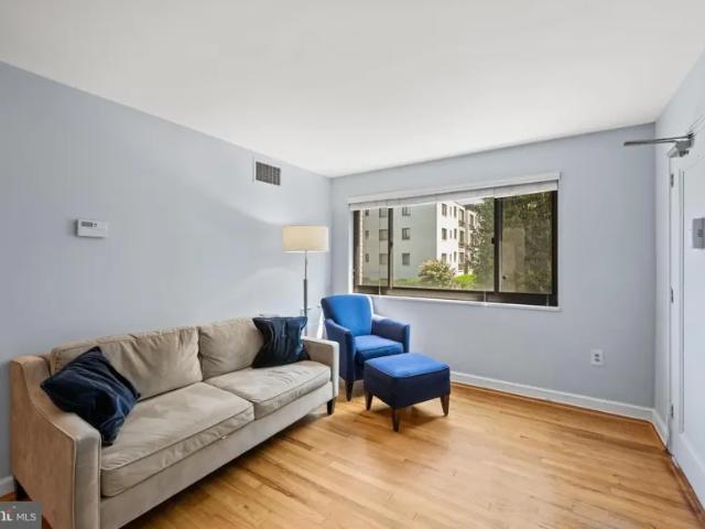house with 1 bedroom, DC DC DS102052926