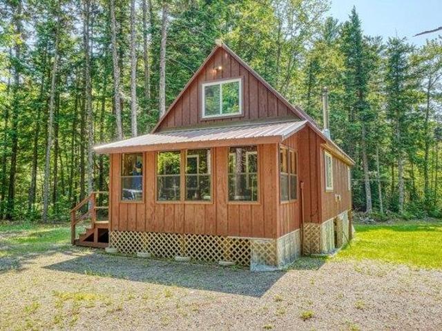 house with 1 bedroom, Danforth ME ES104788262
