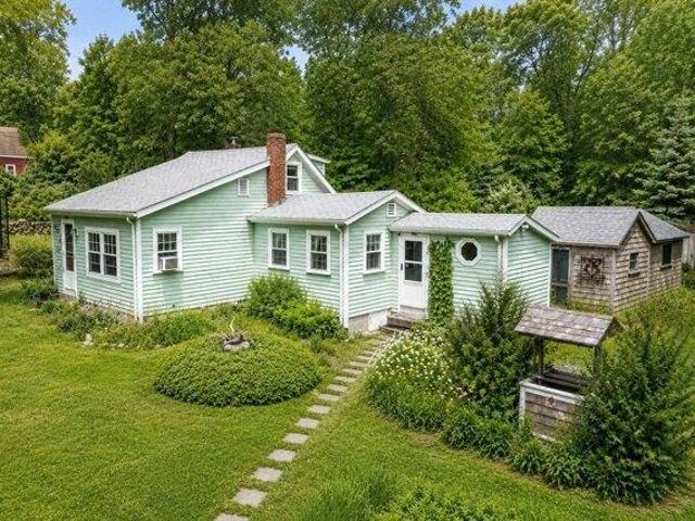 house with 1 bedroom, Dartmouth MA DS104374356
