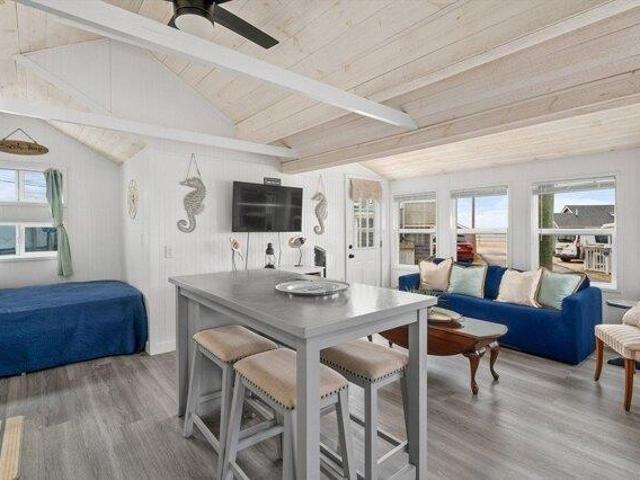 house with 1 bedroom, Dennis MA ES103036908