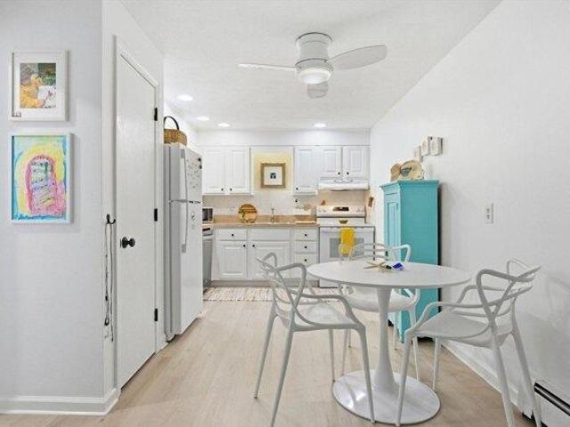house with 1 bedroom, Dennis MA ES104299285