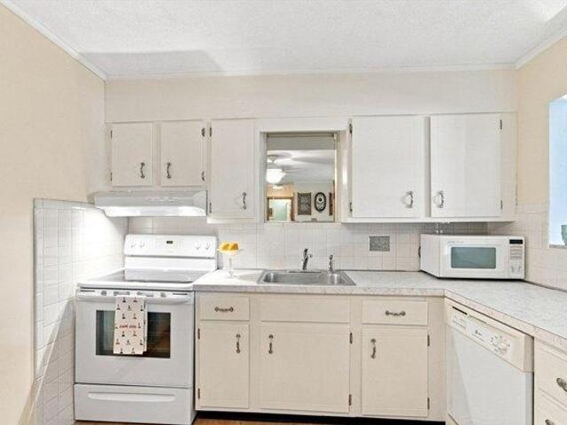 house with 1 bedroom, Dennis MA ES105331300